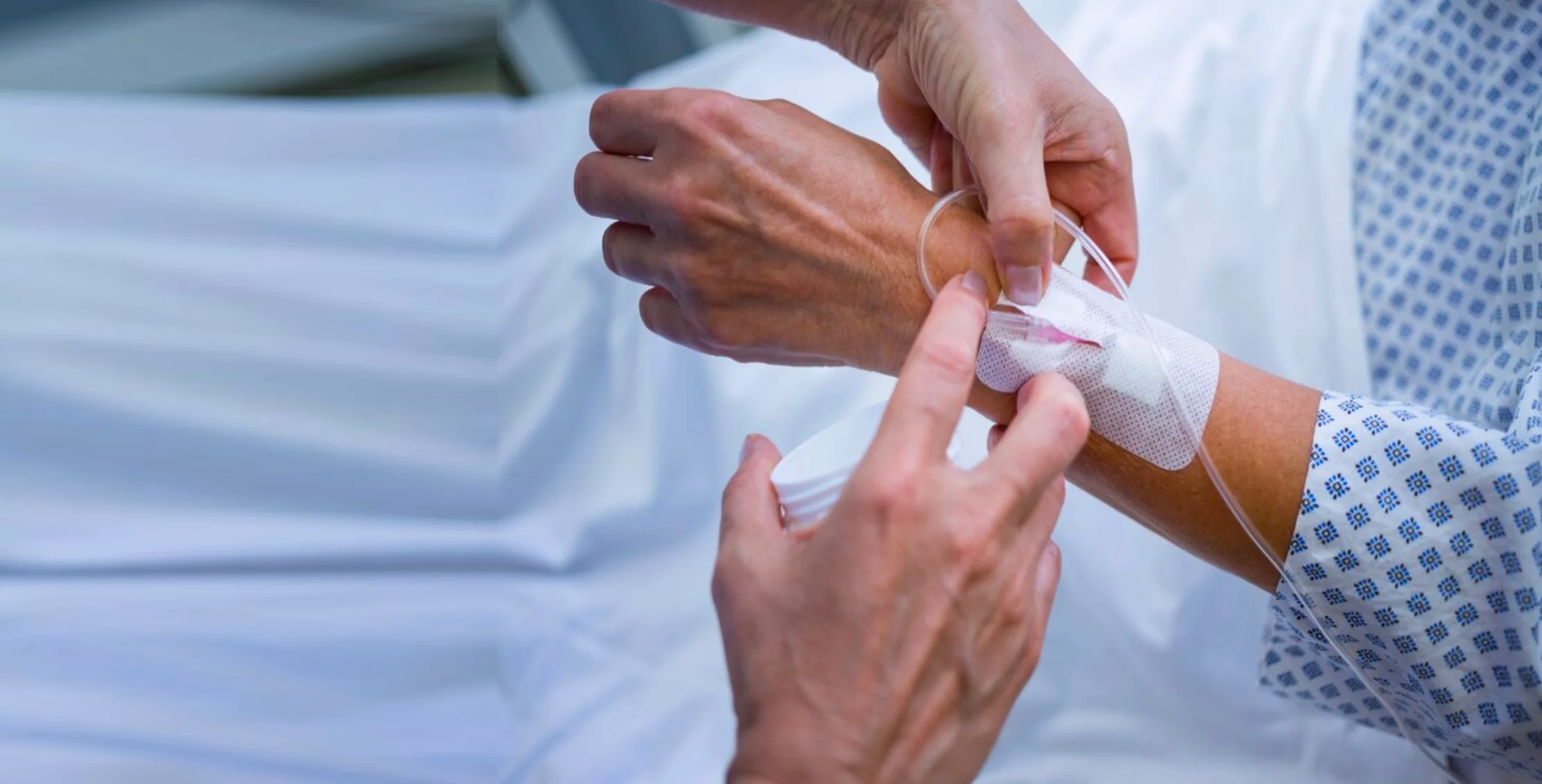 The Importance of IV Dressing in Cannula Fixation - Datt Mediproducts ...